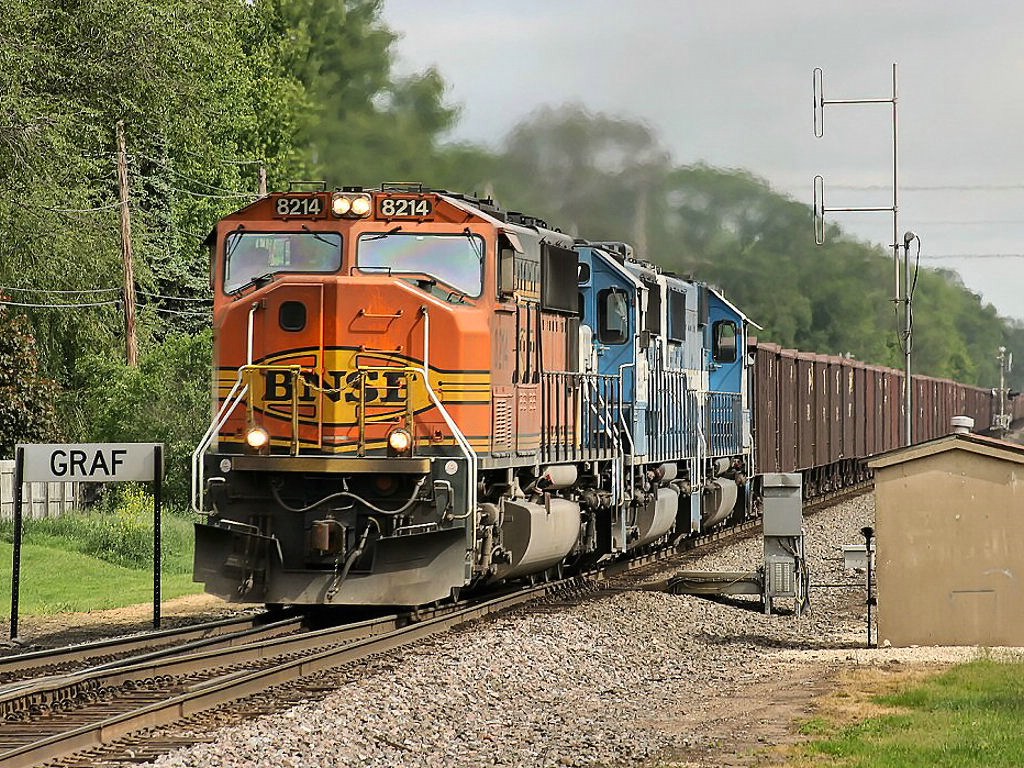 BNSF 8214